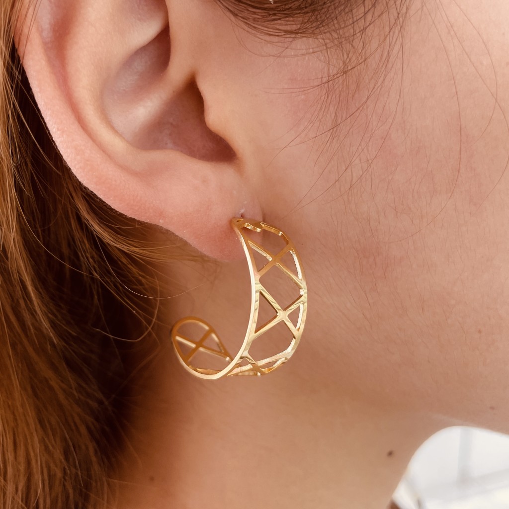 Stainless steel hoop earrings